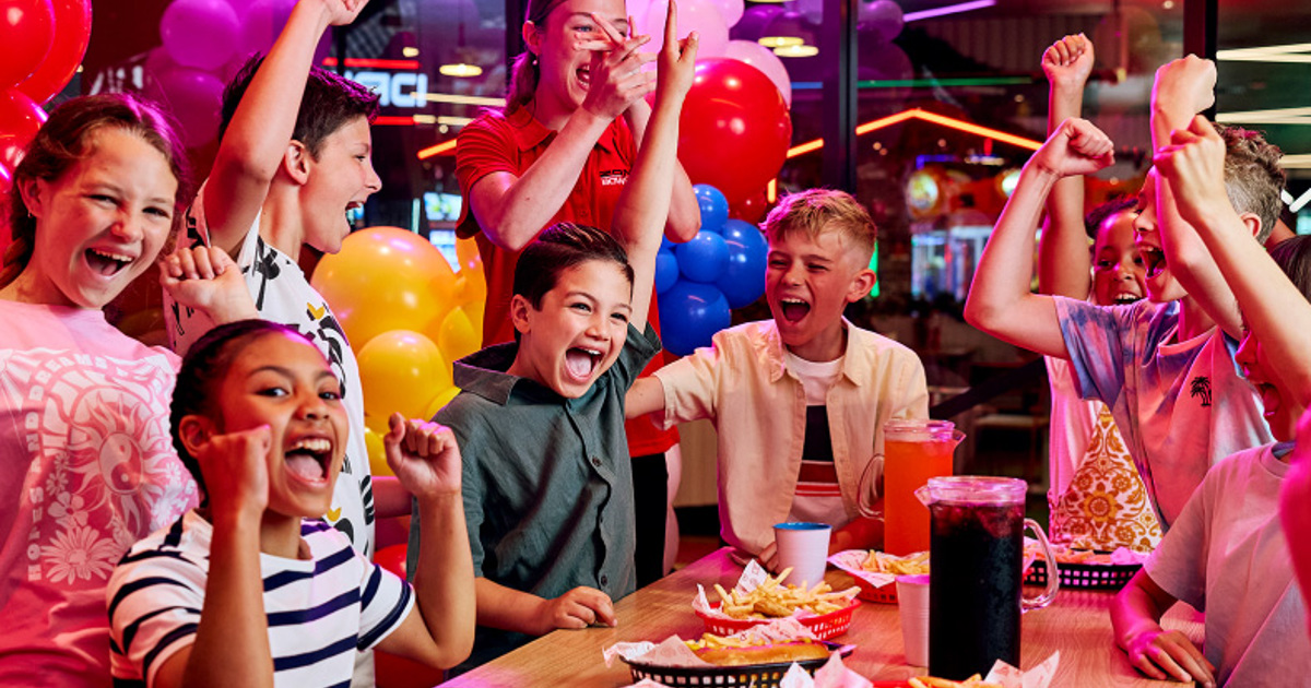 How to Plan a Birthday Party - Check Tips & Tricks | Zone Bowling AU