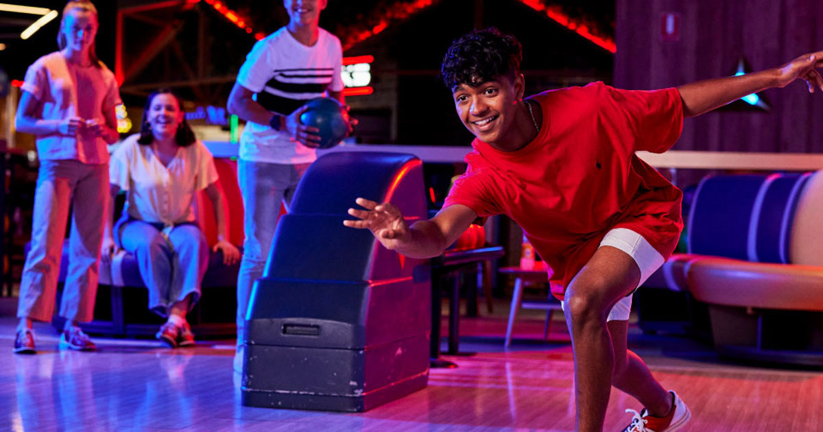 Arcade, Laser Tag, Party Venues & Bowling in Cheltenham | Zone Bowling ...