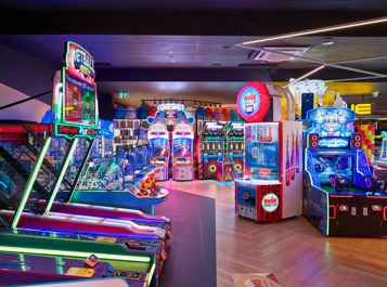 Zone Bowling Watergardens | Book Now | Zone Bowling
